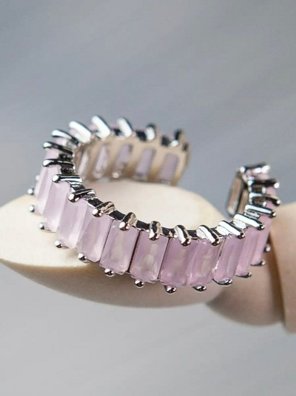 Кольцо, фианит