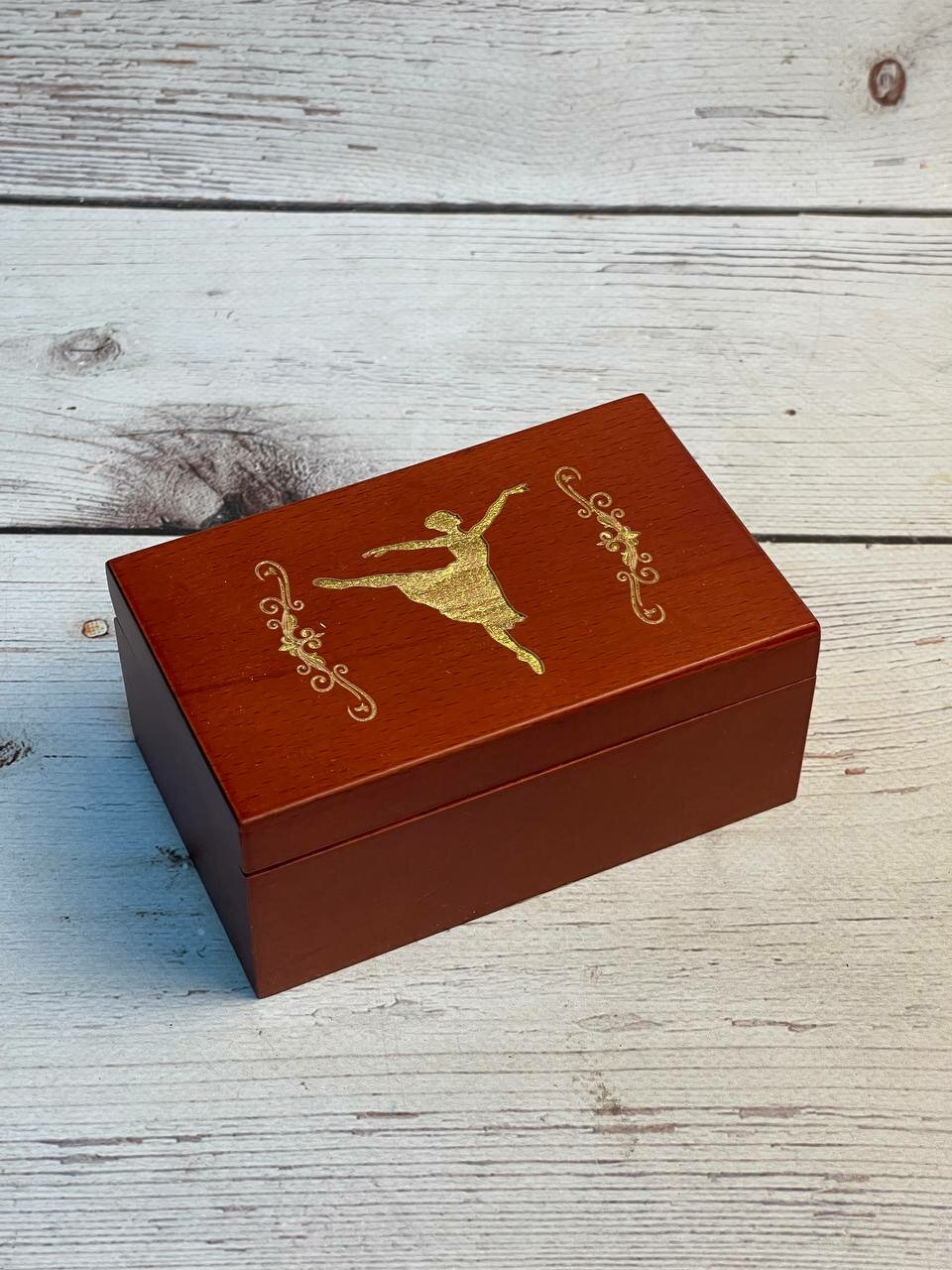 Музыкальная заводная деревянная премиум шкатулка балерина с зеркалом с мелодией Лебединое озеро