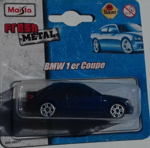 Модель автомобиля BMW 1er Coupe 7 см