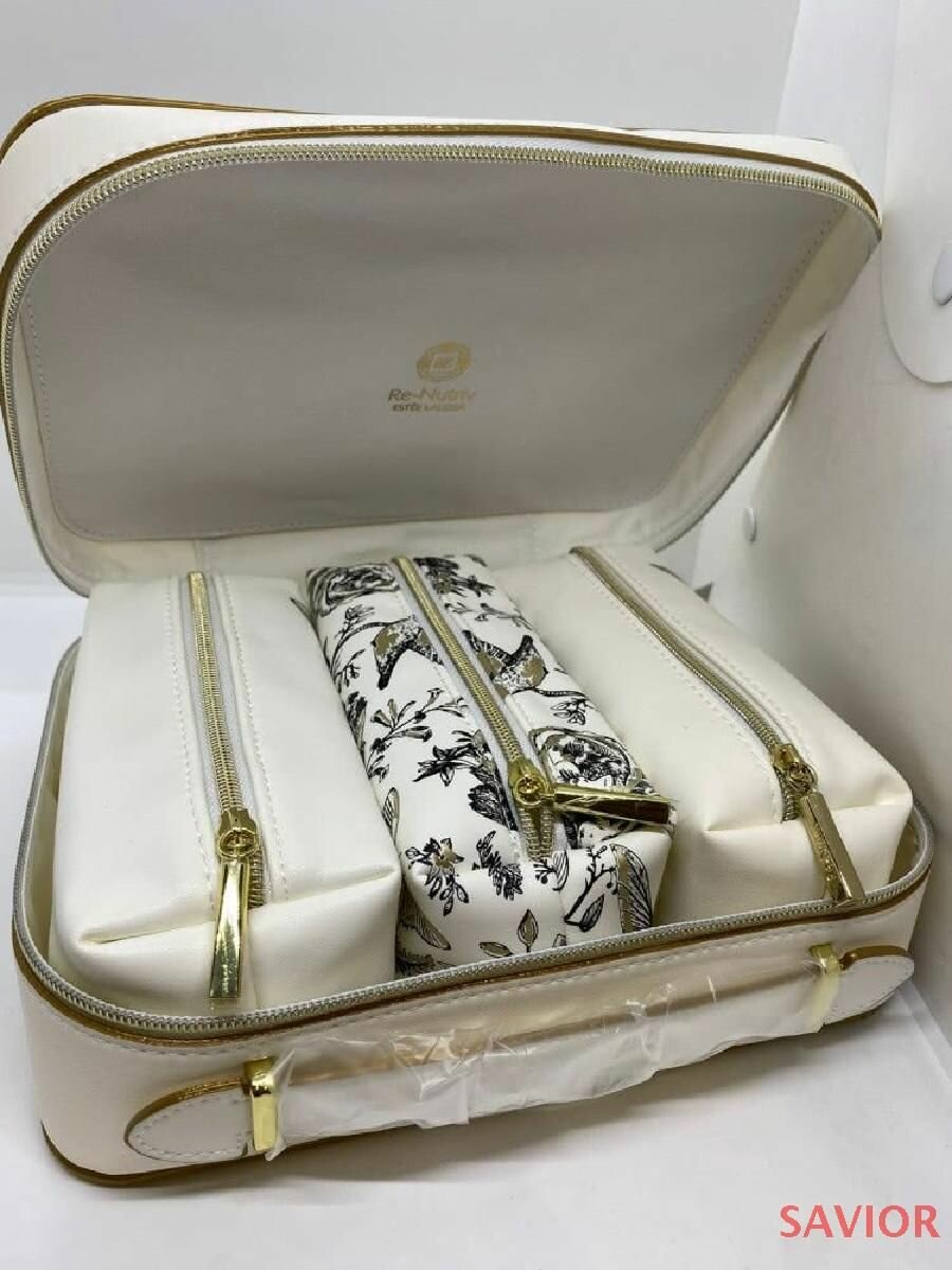 Набор косметичек