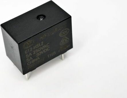 Реле HONGFA HF32FA-T/012-HSL2 электромагнитное 12 В AgNi 5 А нормально разомкнутый 1 А SPST-нормально разомкнутый штекер с одной катушкой 10,1x17,6мм