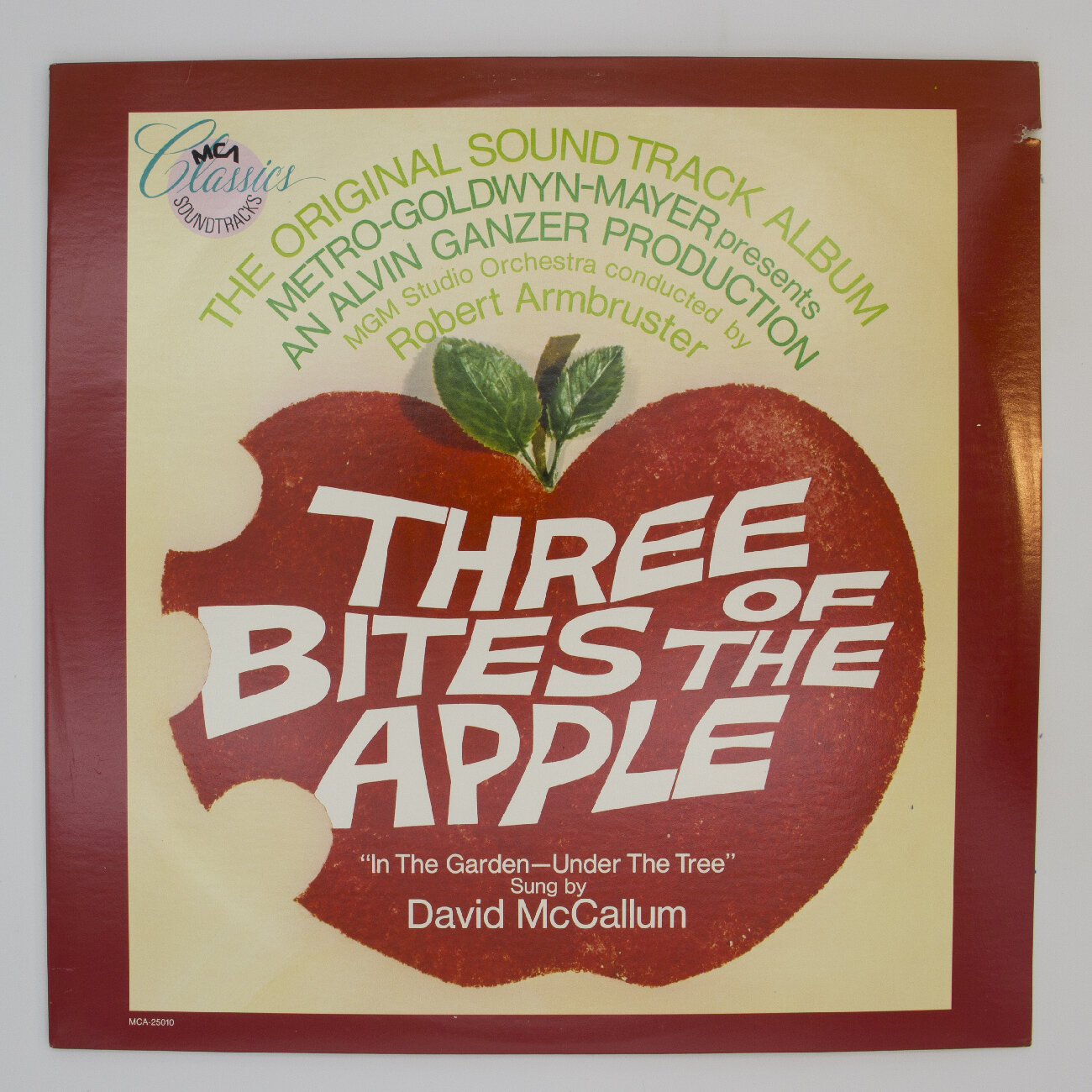 Виниловая пластинка Mgm Studio Orchestra Conducted By Robert Armbruster - Three Bites Of The Apple ( Original Sound