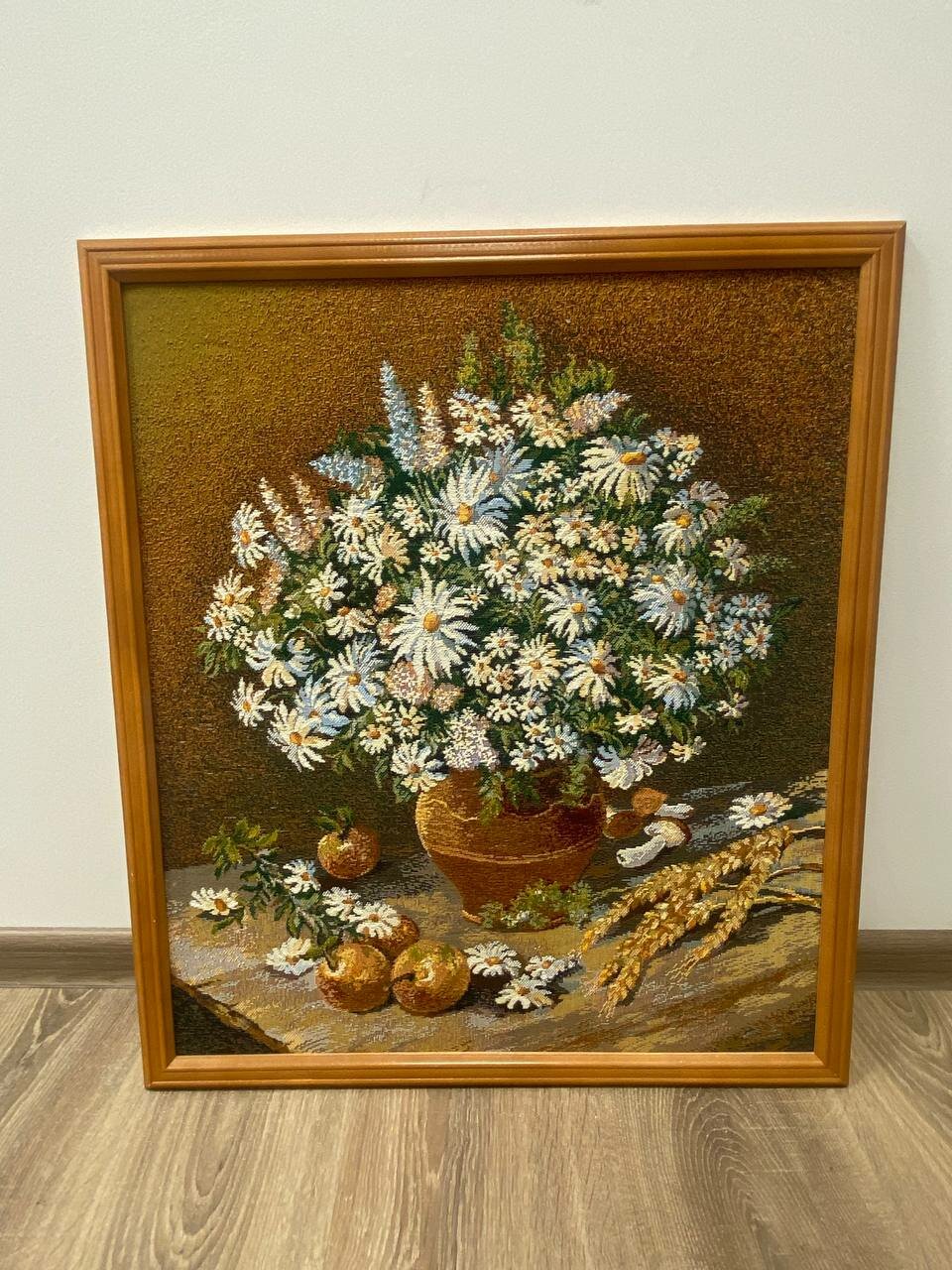Гобелен "Букет к завтраку" в деревянной рамке, 63х54см