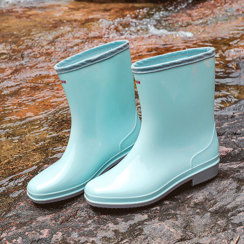 Летние полусапожки, резиновые сапоги, женские модные стильные резиновые сапоги для отдыха на природе, плюс бархатные симпатичные студенческие водные туфли средней длины, короткие нескользящие водные сапоги, водонепроницаемыеEU:42