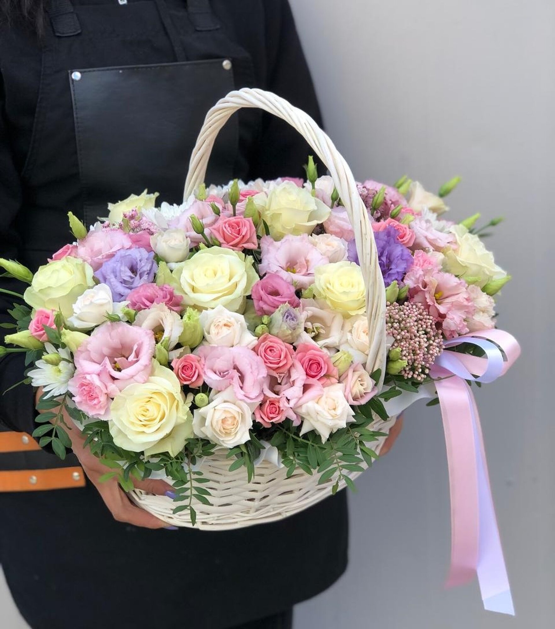 Корзина с цветами "Мечта"