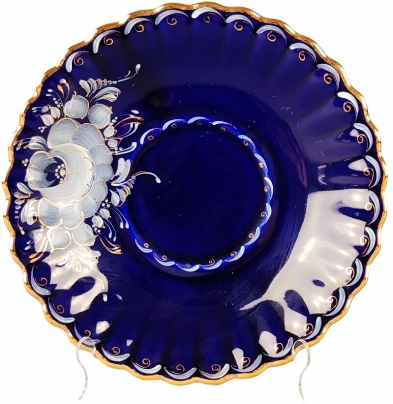 Блюдце. Объединение "гжель". "Бабочка", диаметр 160 мм, глухой кобальт, 24-каратное золото, фарфор