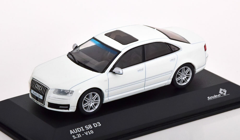 Модель коллекционная SOLIDO Audi S8 (A8) D3 2010 white / ауди С8 белый