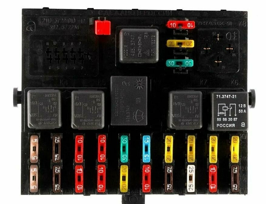 Блок предохранителей 2123 2111 392.3722 Псков