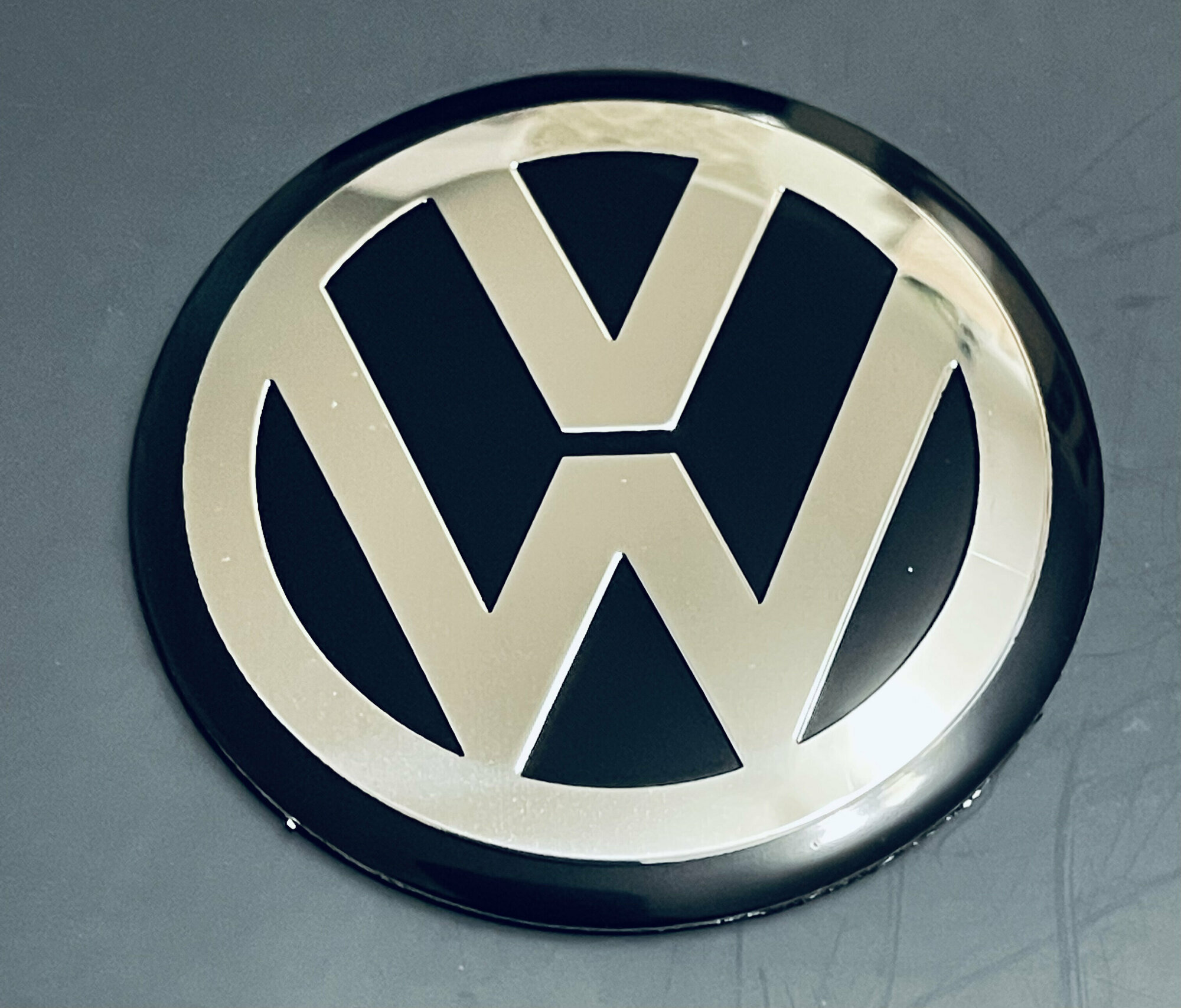 Наклейки на диски и колпаки фол d56