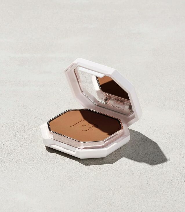 Мягкая матовая пудра Fenty Pro Filt'r 9г, 350