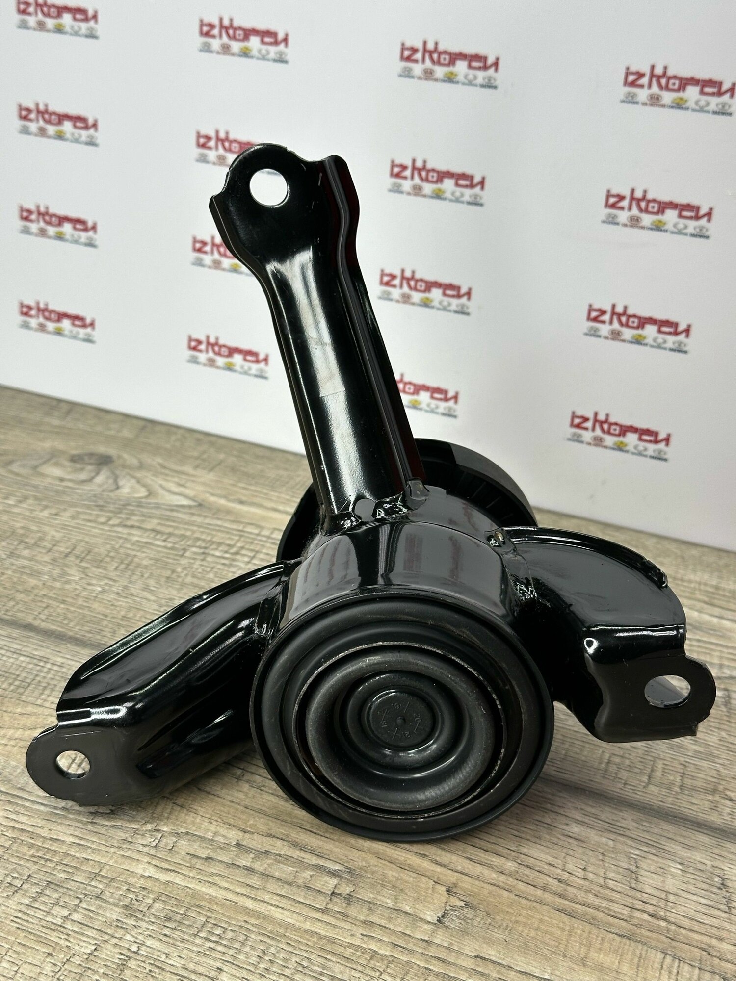 Опора двигателя правая kia RIO, Hyundai Solaris 17- правая CTR gz0112 проверять ПО каталогу!