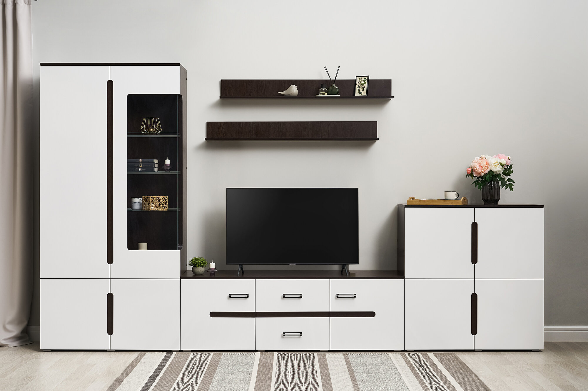 Стенка в гостиную Нонтон Ким №1, 360x42x206 см, 5 модулей, венге / белый глянец