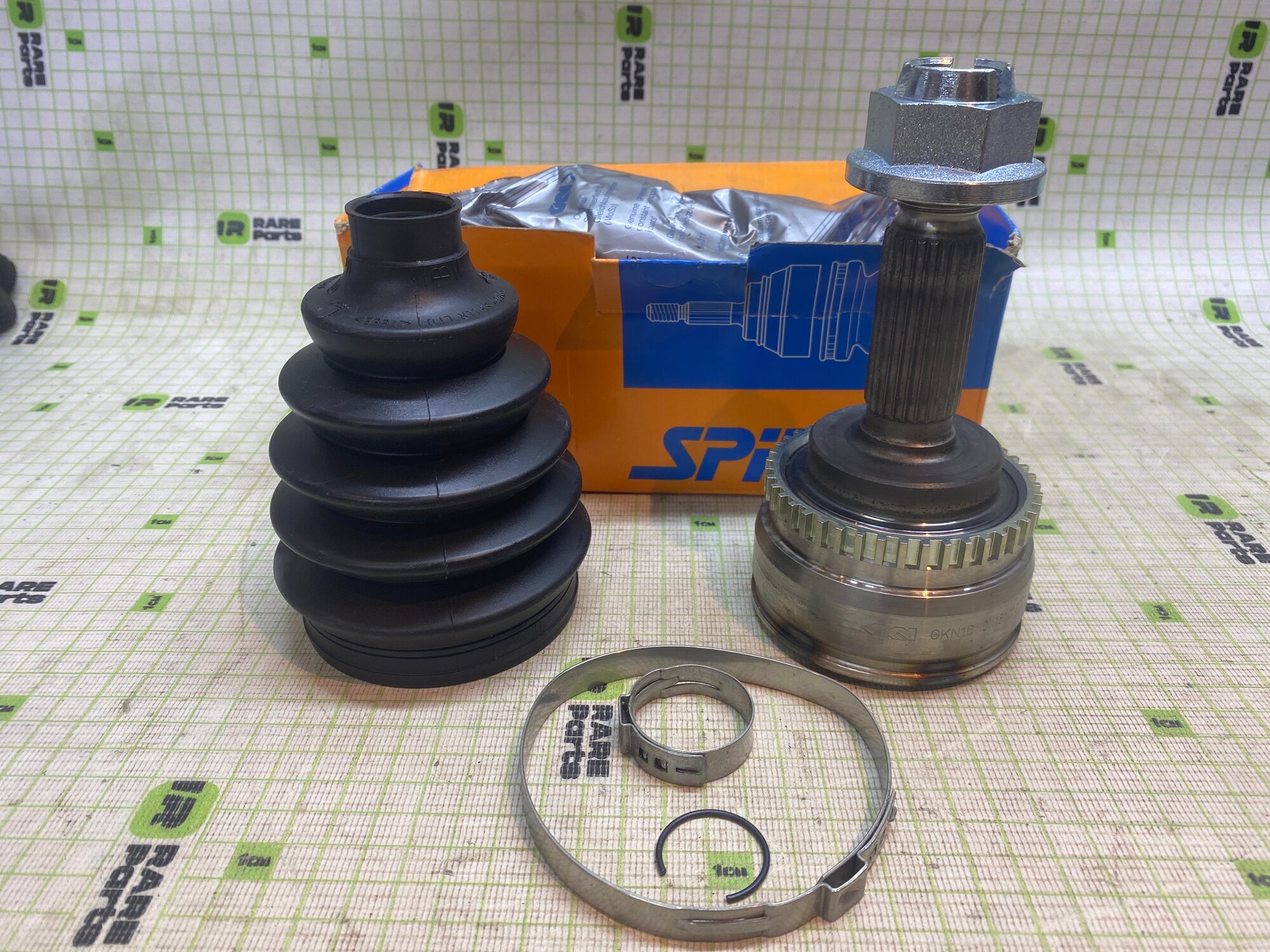 Шрус внешний для Mitsubishi Carisma