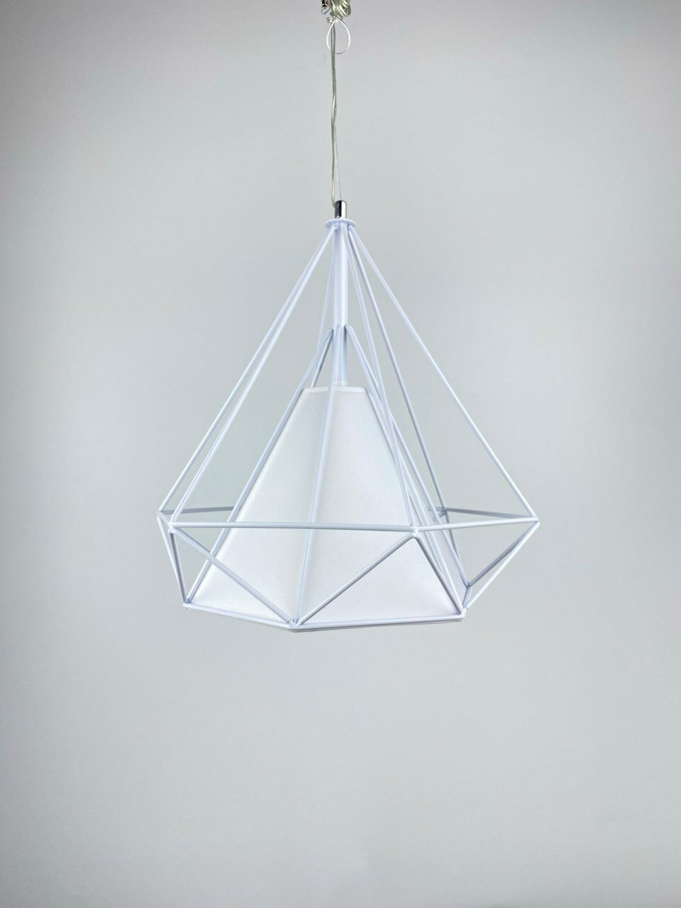 Люстра подвесная Е27 60Вт белый каркас с белым плафоном The Diamond Chandelier D38 см Blesslight