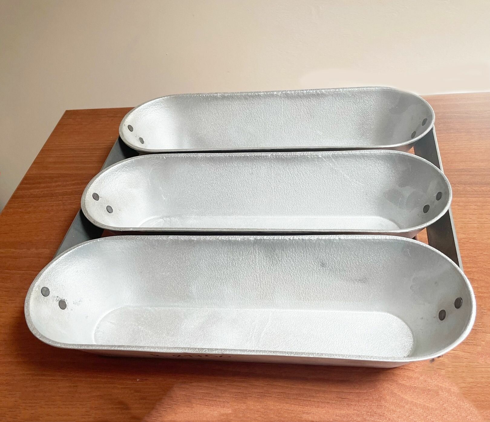 Форма для выпечки хлеба овальная 3Л 32х10х6см 3-х секционная литой алюминий