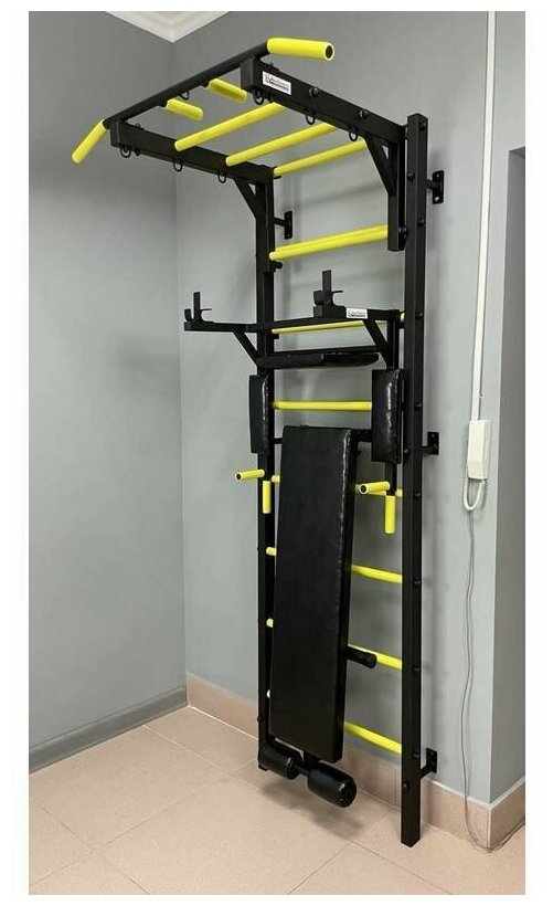 Гимнастический комплекс для квартиры с турником рукоход