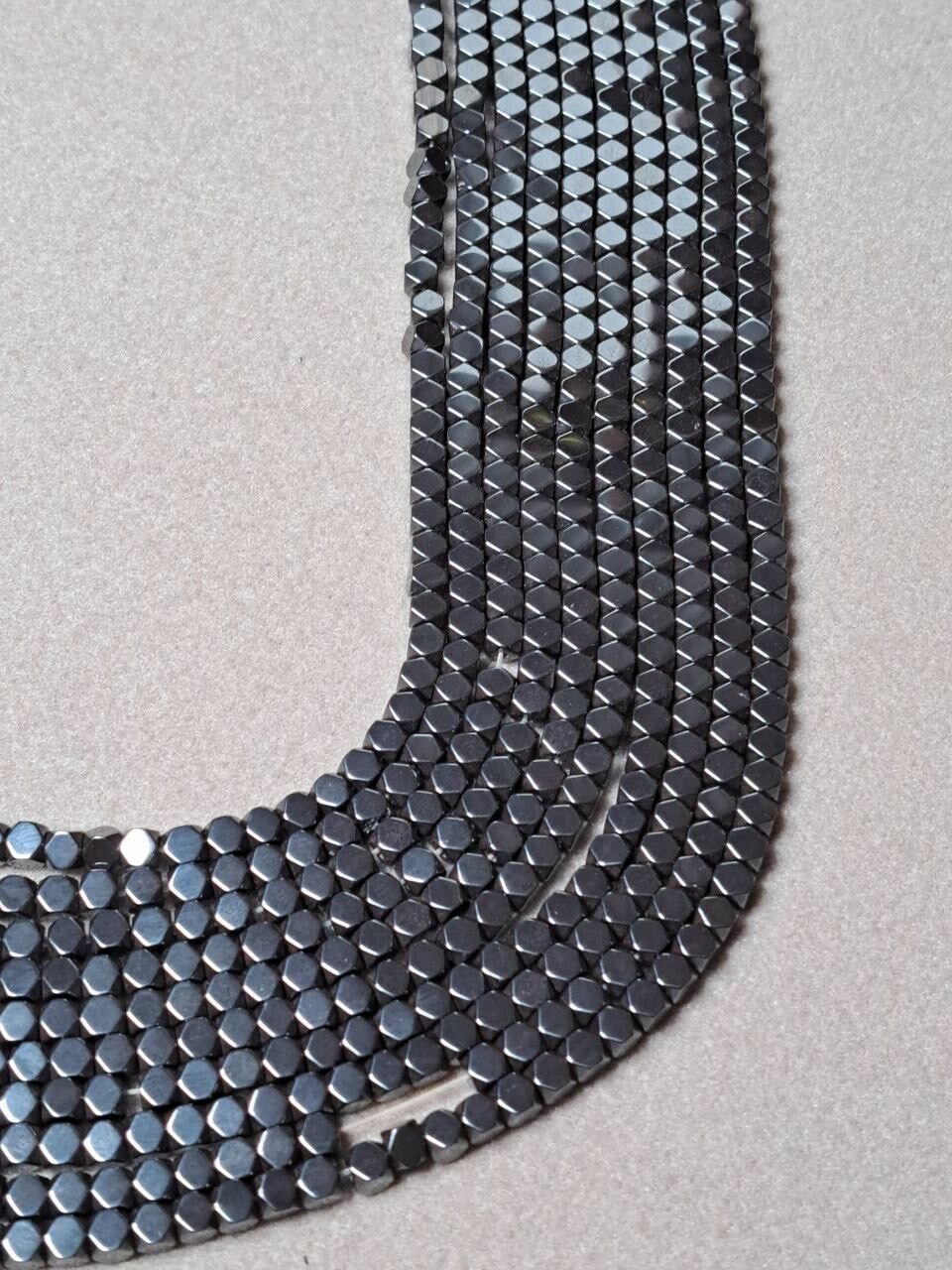 Бусины гематит, натуральный камень, для рукоделия, для творчества, для браслетов, для украшений