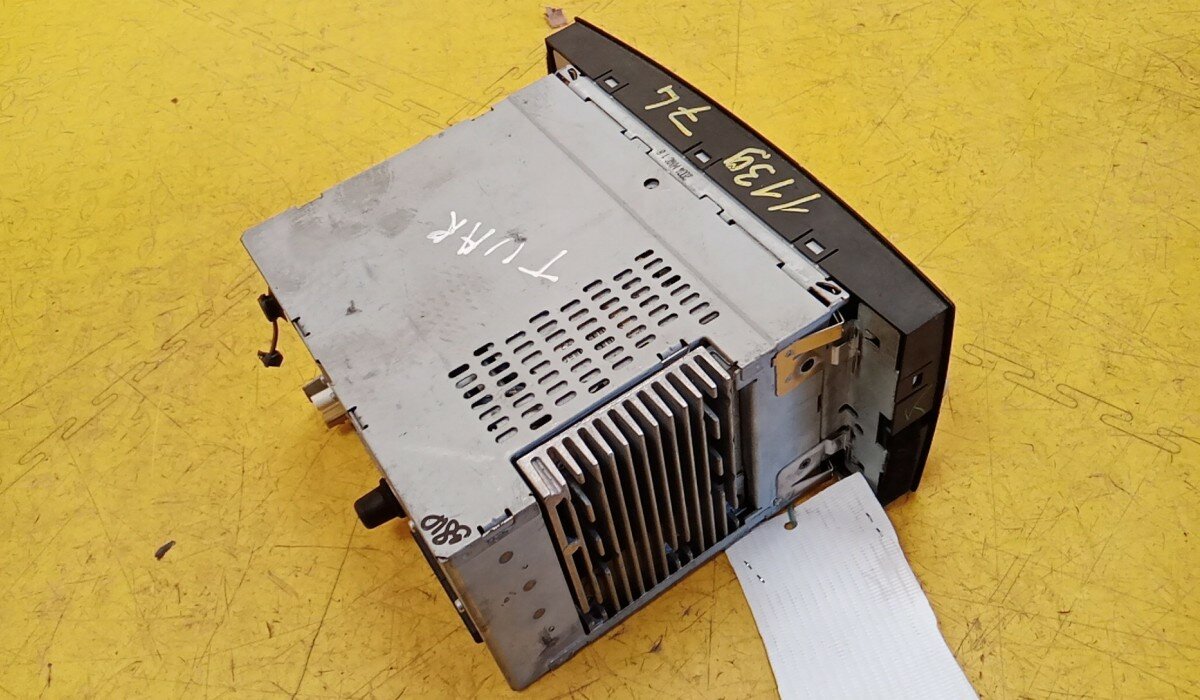 Магнитола Touareg I Volkswagen 7L6035195