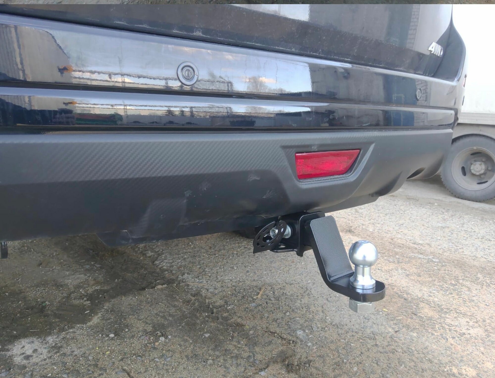 Фаркоп Бизон на Oting Paladin 2023-, с подрезкой бамера (паспорт и сертификат в комплекте)(без электрики) FA 0630-E