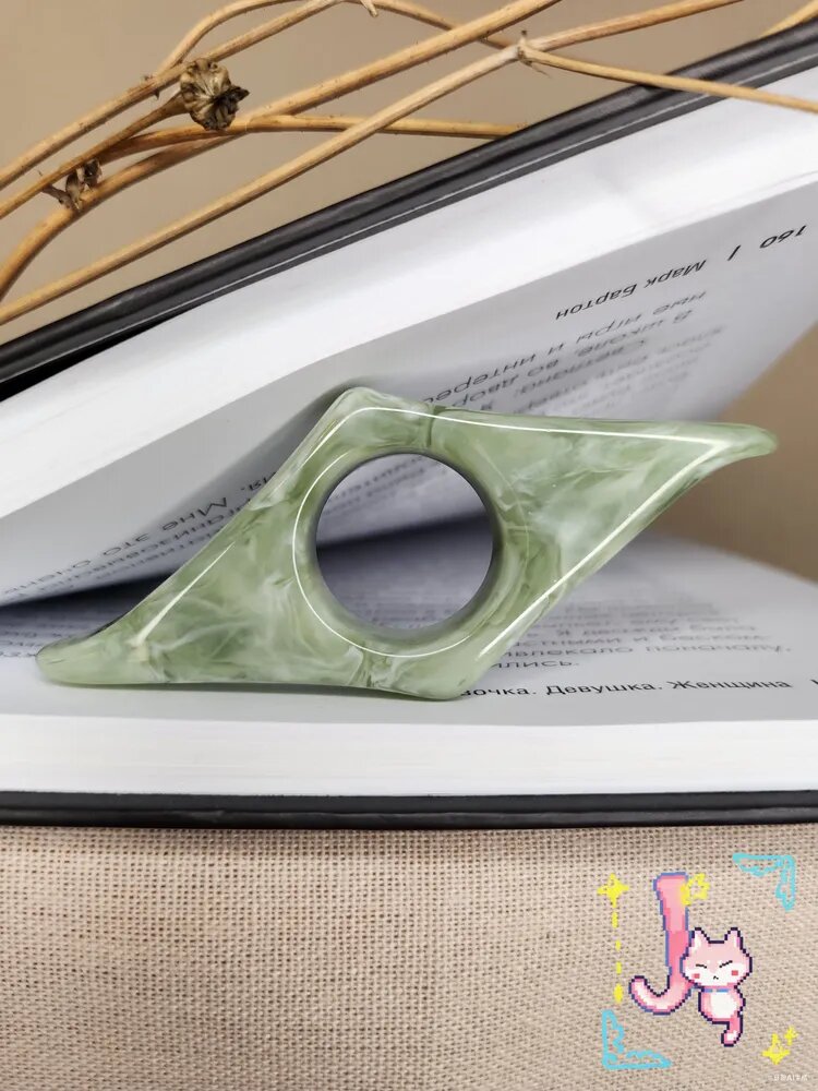 Держатель страниц для чтения на палец