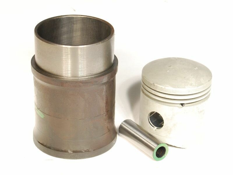 Поршневая группа Москвич 412,2140,2141 1,5 л. полный комплект