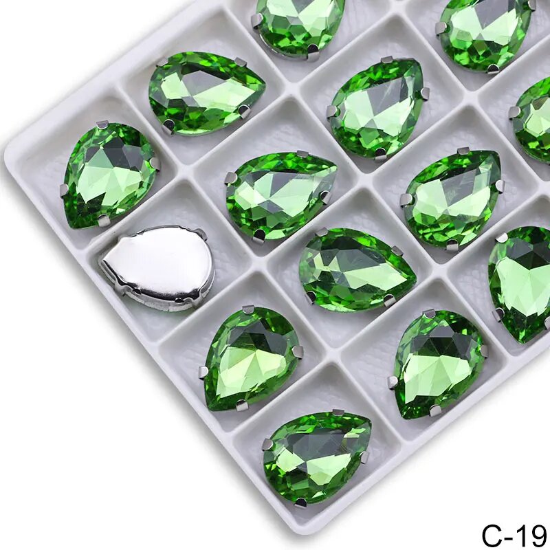 Изумрудные стразы груша 13x18mm (12шт)