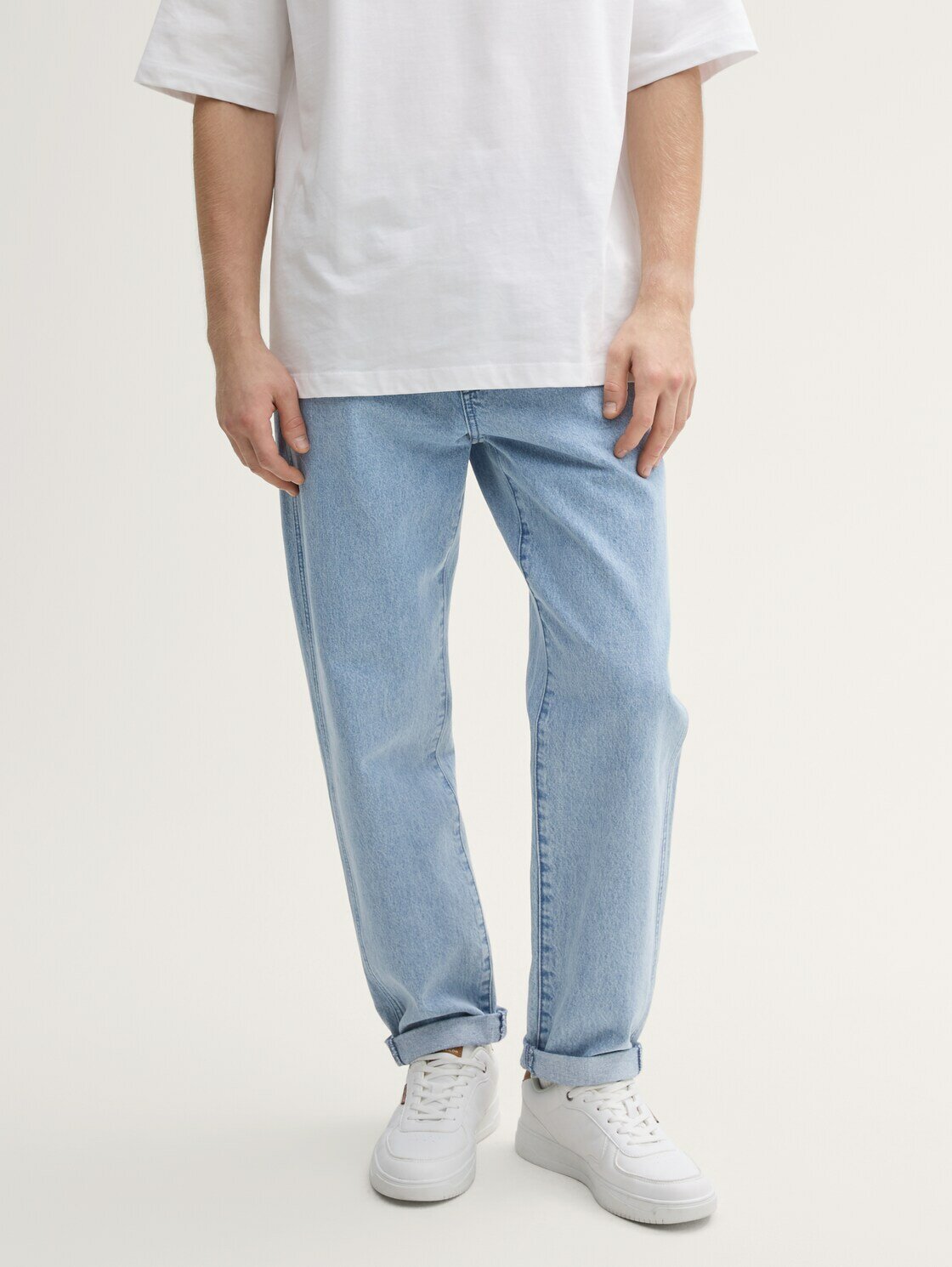Джинсы Loose Fit 