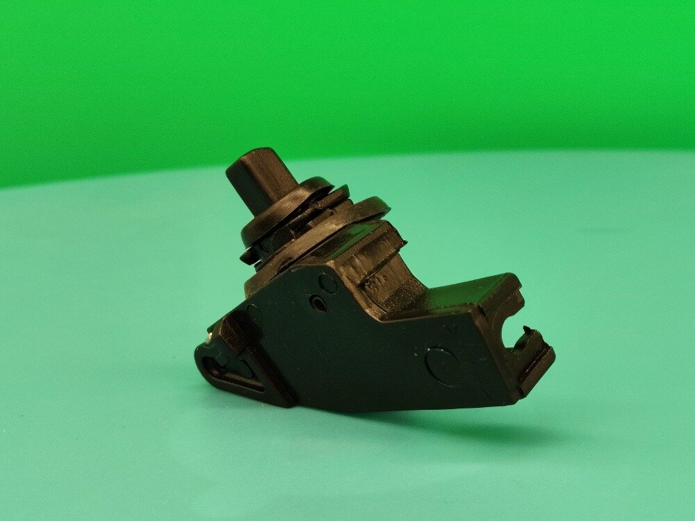 Замок лючка бензобака Nissan TIIDA 2004