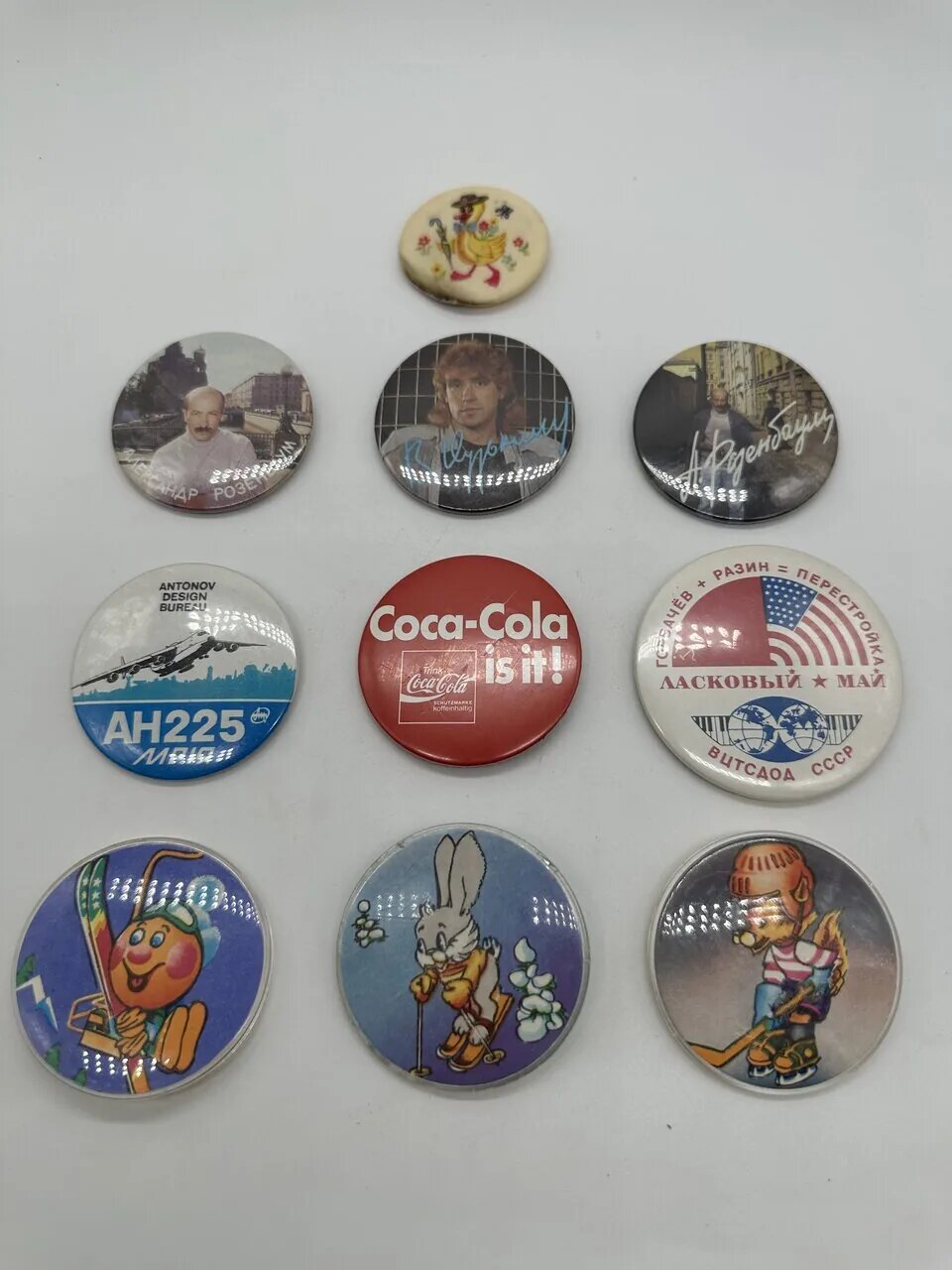 Набор значков из ссср 10 штук винтажные для коллекции