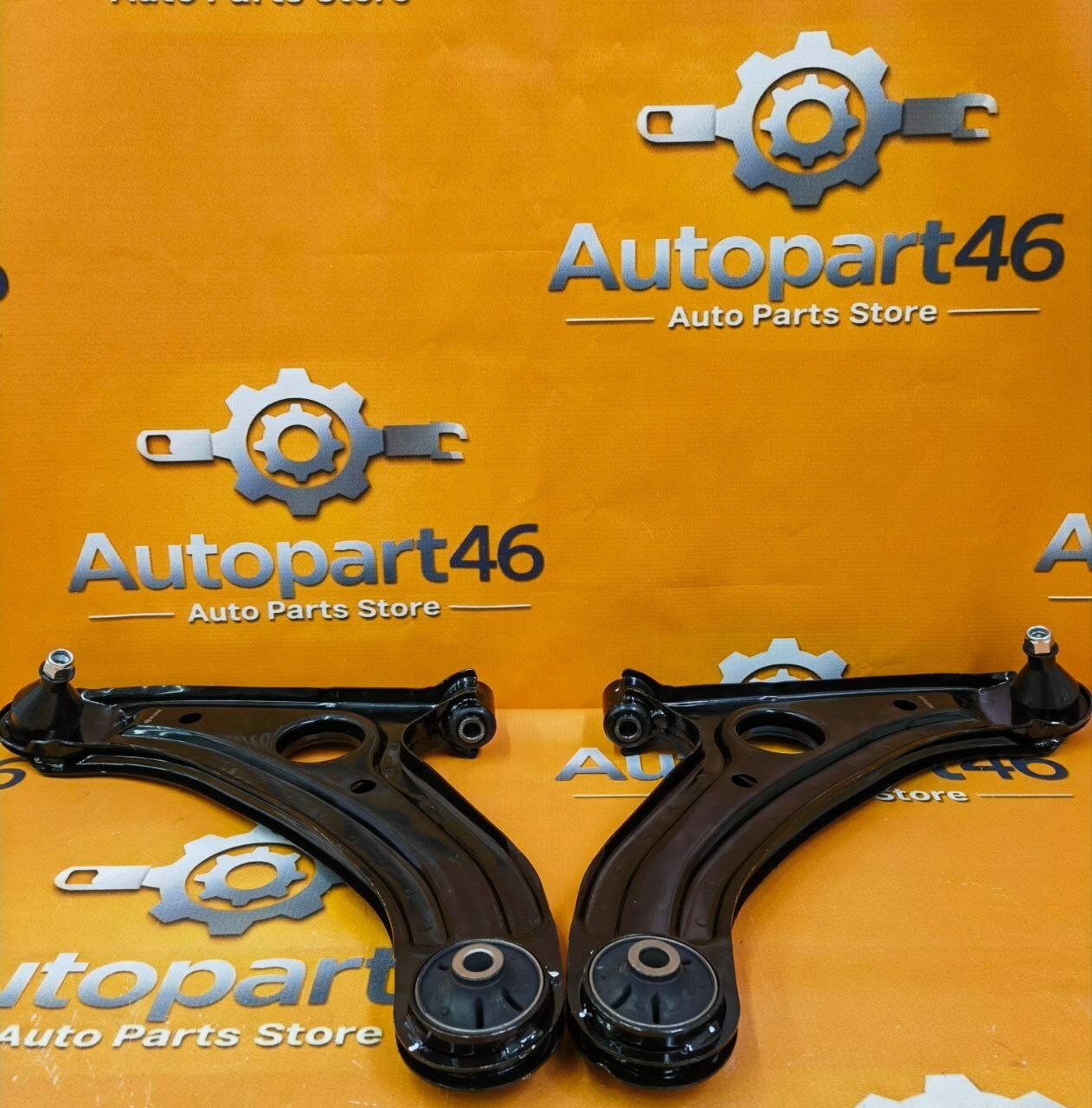 Рычаги передние правый левый Хёндай Гетц Hyundai Getz 02- Hanse Чехия