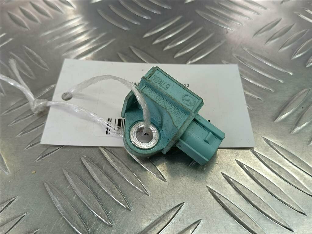 Датчик удара (AIR BAG) Б/У для MAZDA 6 GH (2007—2009) GS1D57KC0B