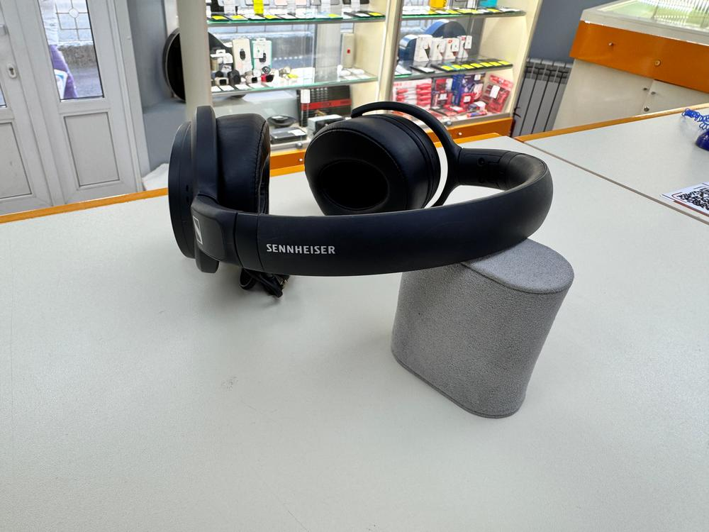 Наушники Sennheiser Hi-Tech HD 400S, игровые, беспроводные, с ANC, черные Б/у Уценка