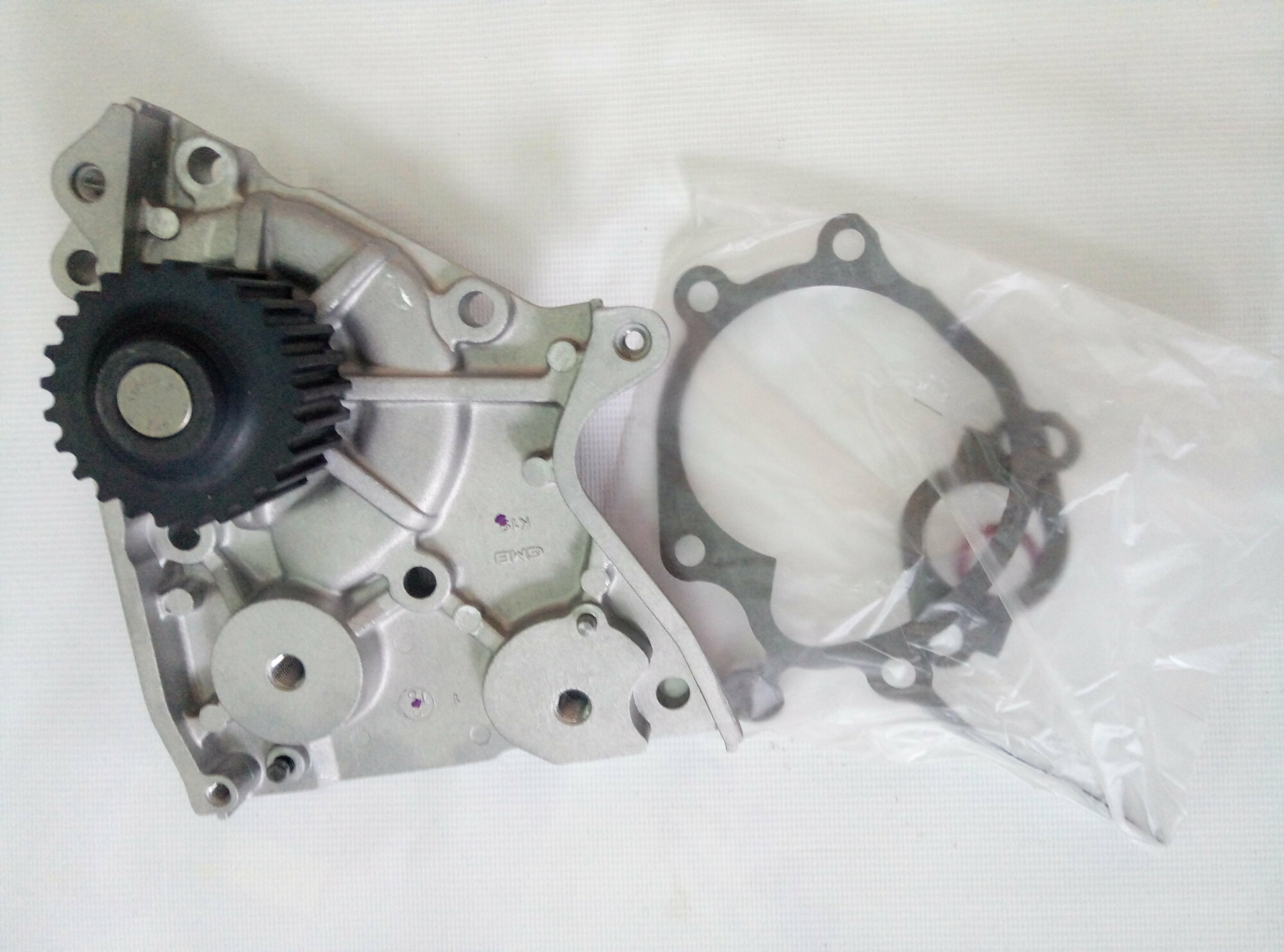 Насос охлаждающей жидкости Rio 1-2 GWK32A GMB