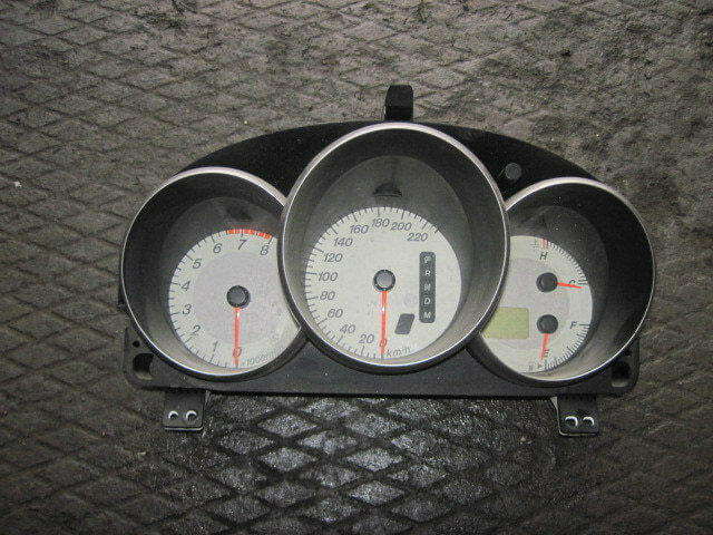 Б/У Панель приборов, Mazda (Мазда)-3 (BK) (02-09) MAZDA 3 (BK) (02-09) с разбора, хеч царапины 146601 MAZDA арт. BP4K55471