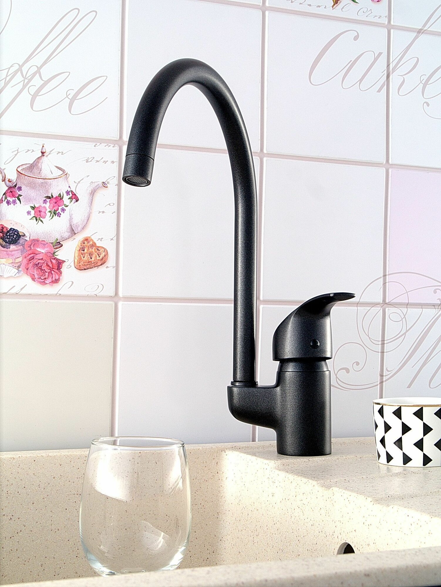 Смеситель для кухни Diadonna D102-70SH с высоким поворотным изливом, кран на кухню, латунь, черный гранит