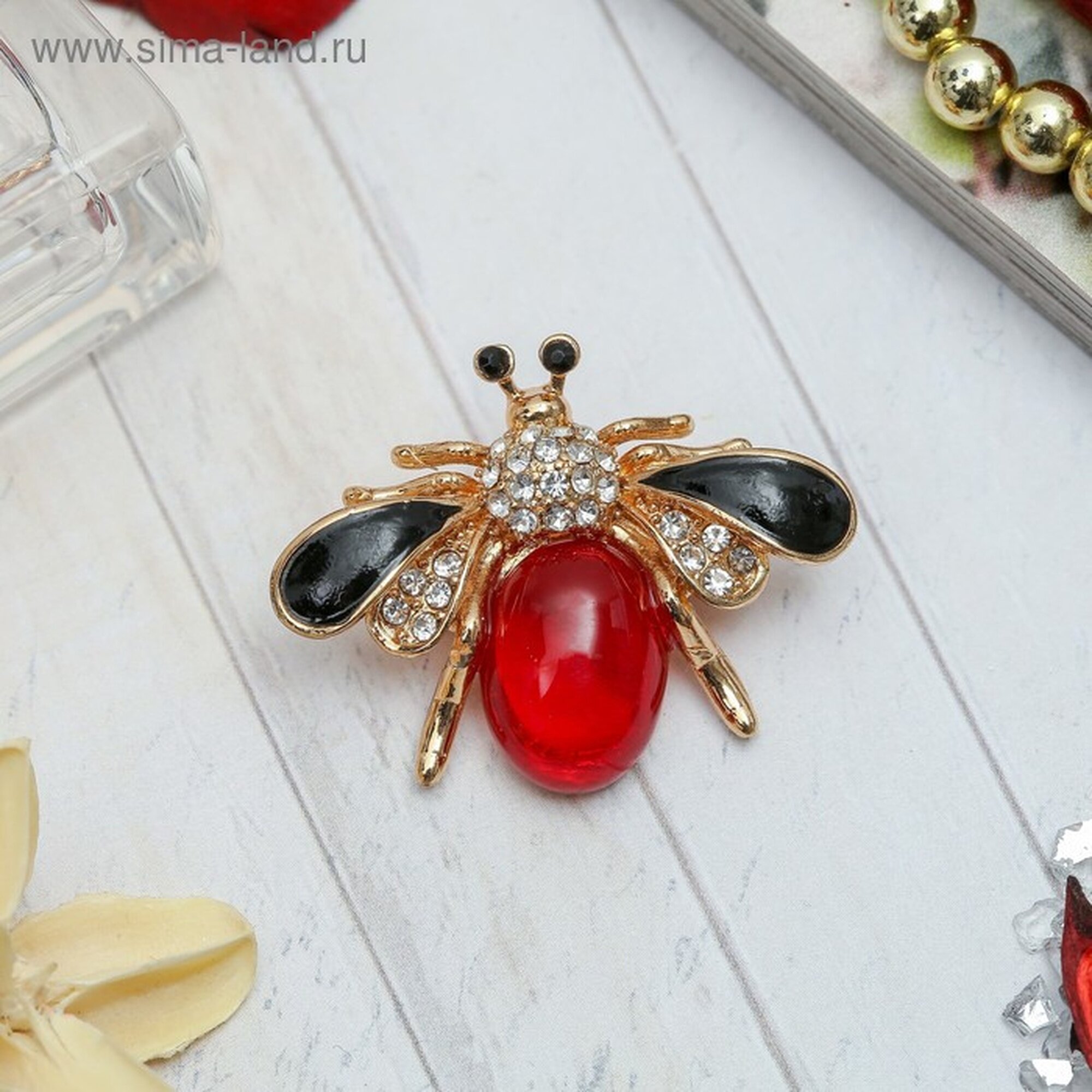 Брошь, эмаль, стразы, пластик