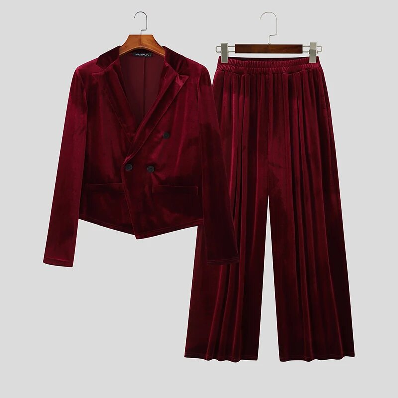 Комплект одежды