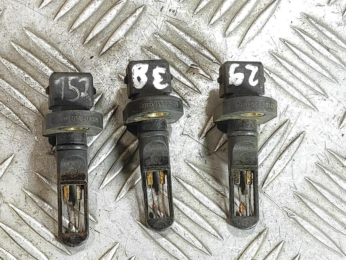 Датчик температуры воздуха VOLKSWAGEN Passat B5 058905379