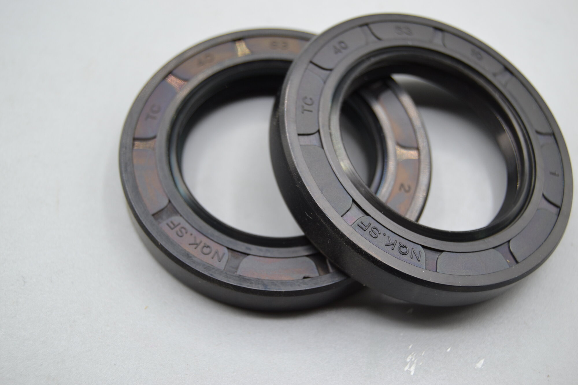 Манжеты сальники 40x63x10, (2шт)