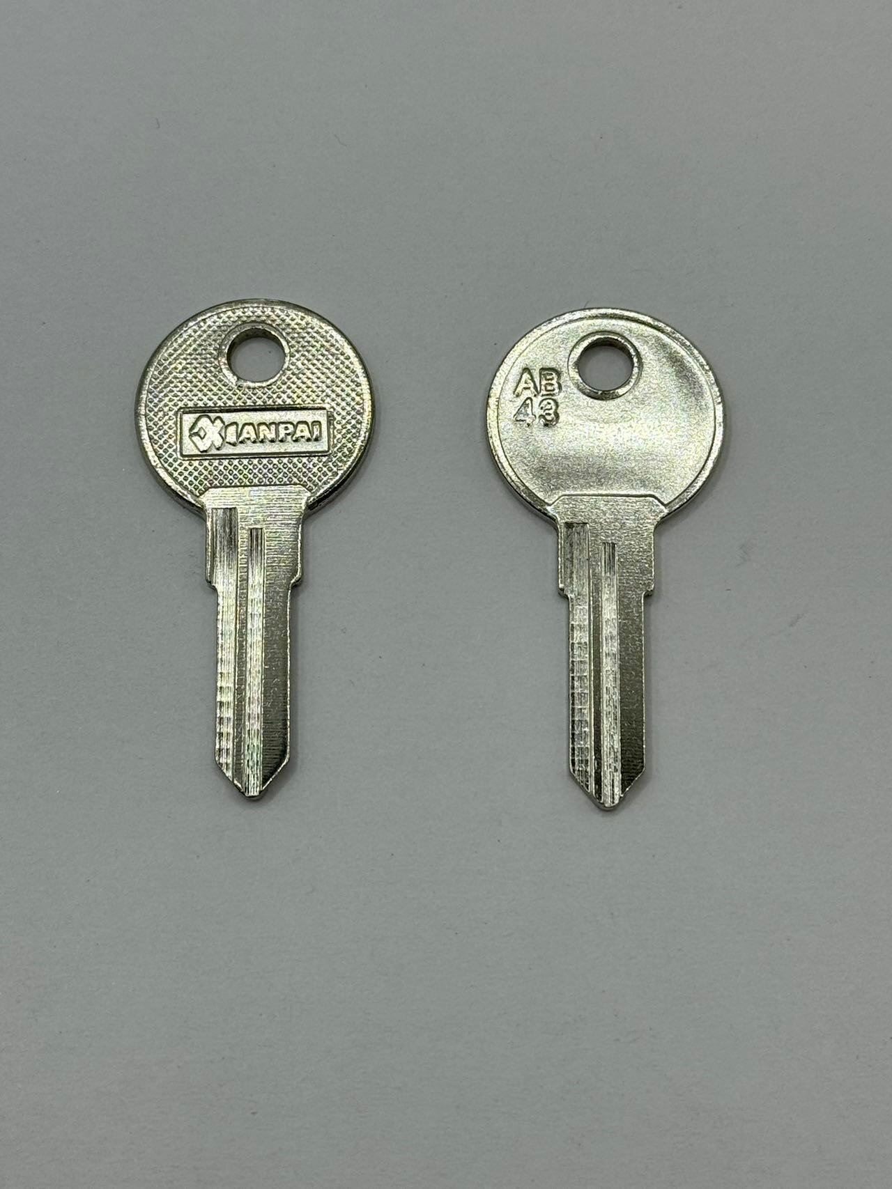 Английские ключиARN3R_x_AB43R почта метал,(E-260)100шт