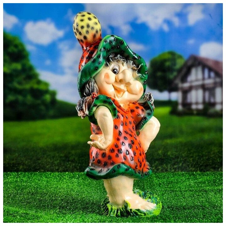 Садовая фигура из полистоуна «Девочка-клубничка», 55×25×30 см