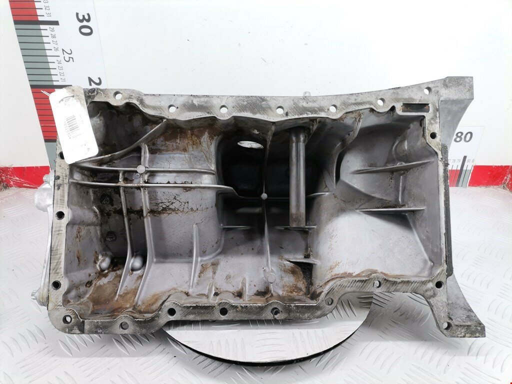 Поддон двигателя Mercedes A-Class (W168) A1660100513 арт. 1652582