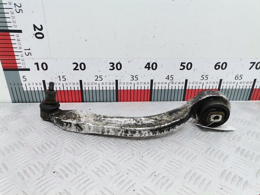 Рычаг передний правый Volkswagen Passat 5 GP 8E0407694AG арт. 1857676