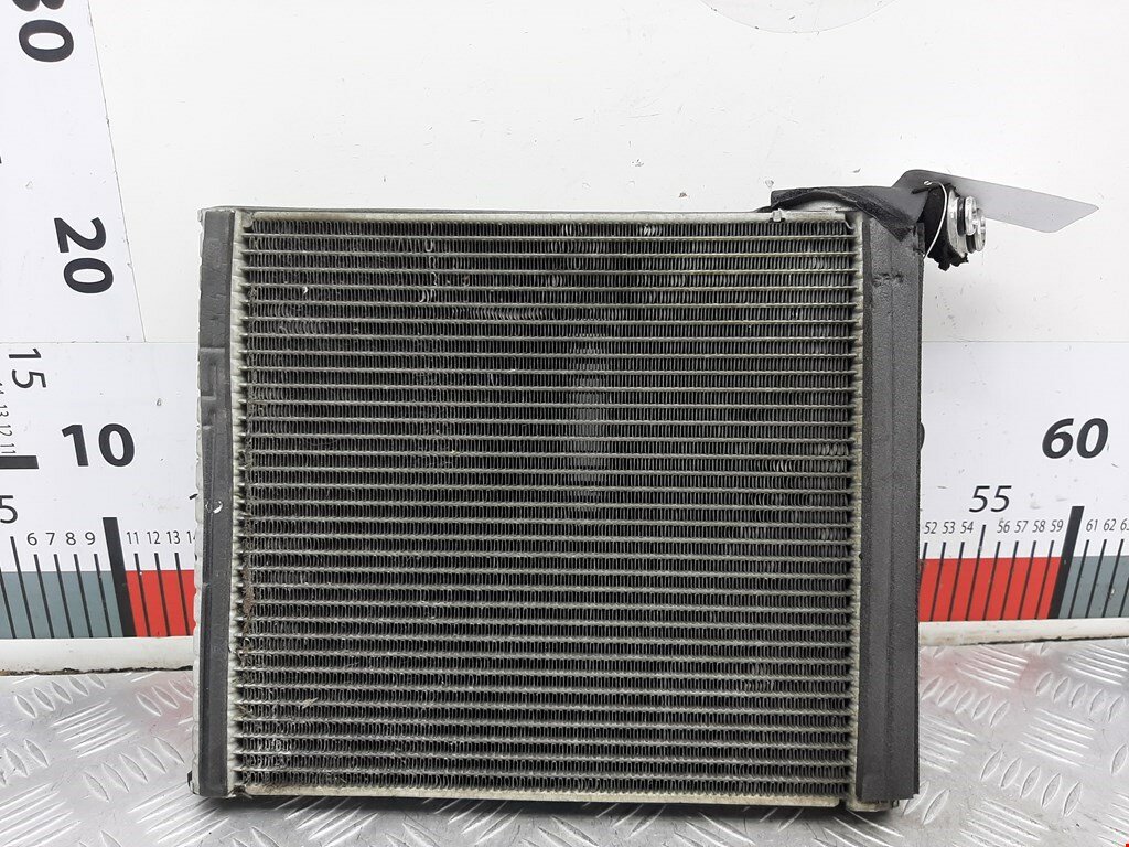 Испаритель кондиционера Toyota Auris 1 (E150) 8850102200 арт. 2048931