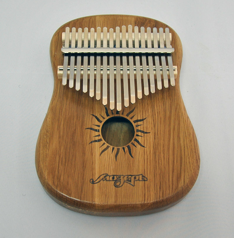 Калимба "Требл Guitar", массив дуба, с чехлом, профессиональная