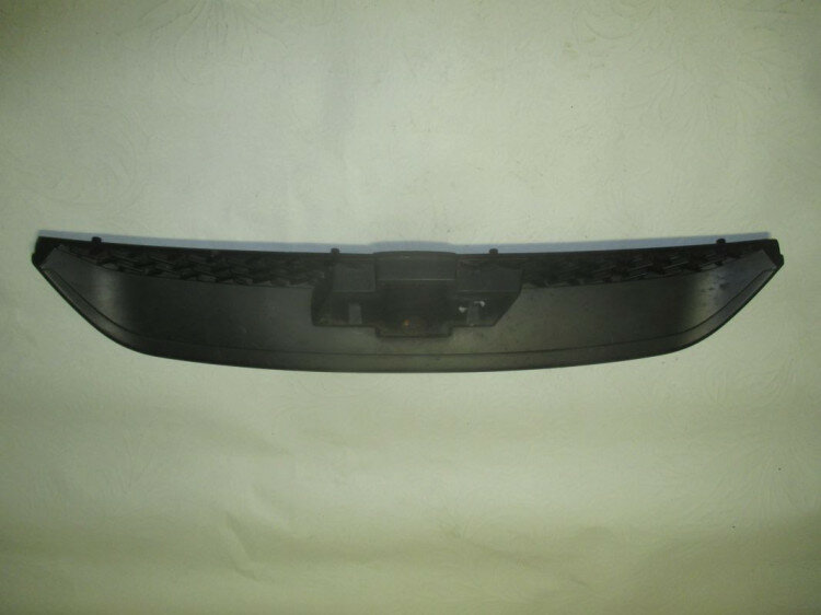 Решетка радиатора Шевроле Спарк М200 96664469 96951926 - под Крест