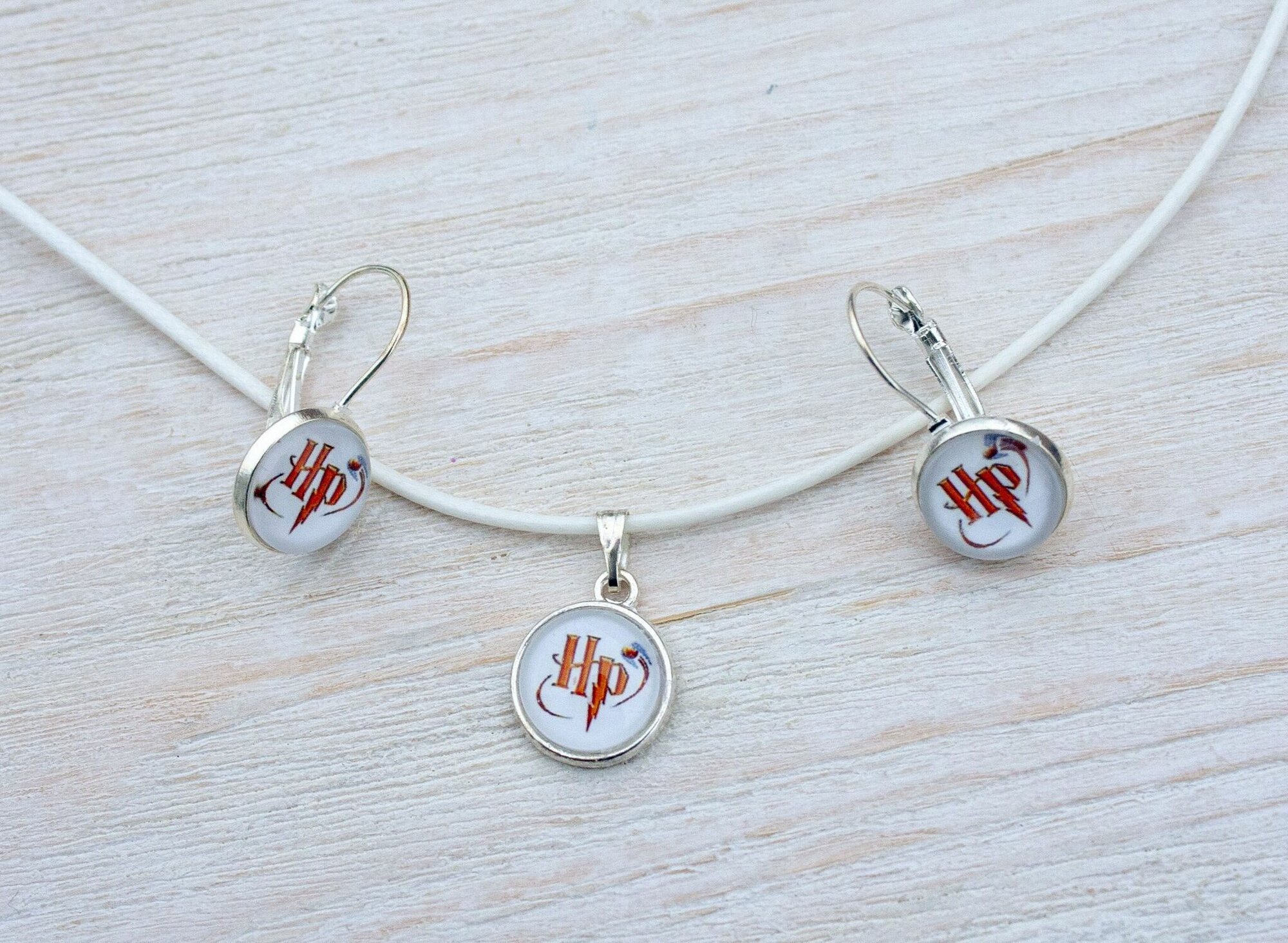 Комплект бижутерии