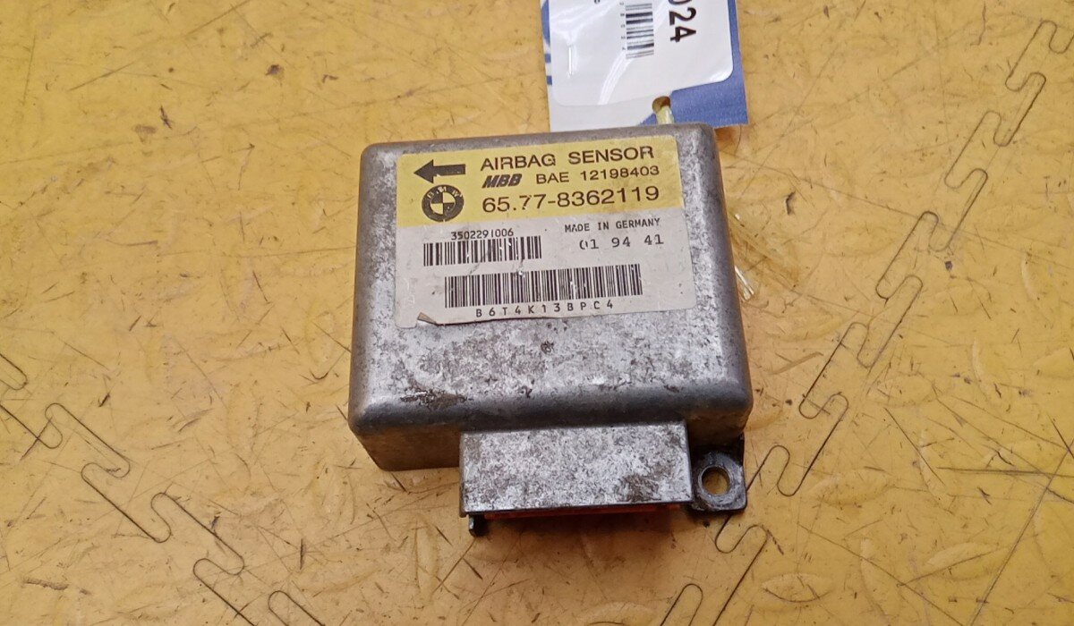 Блок управления AIR BAG 5-серия E39 BMW 65778362119