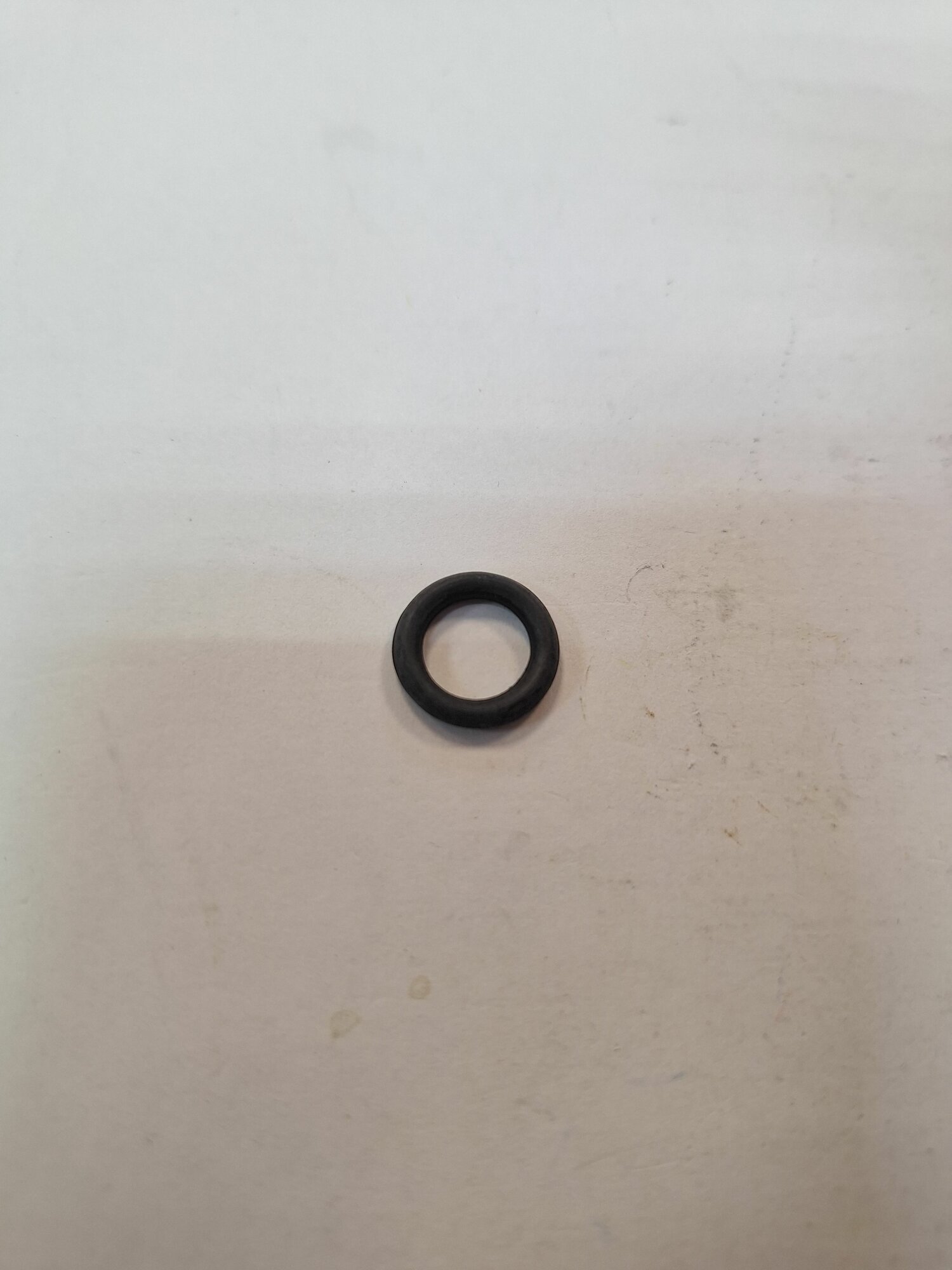 Кольцо уплотнительное соединителя топливного насоса d-13 мм. ISBe