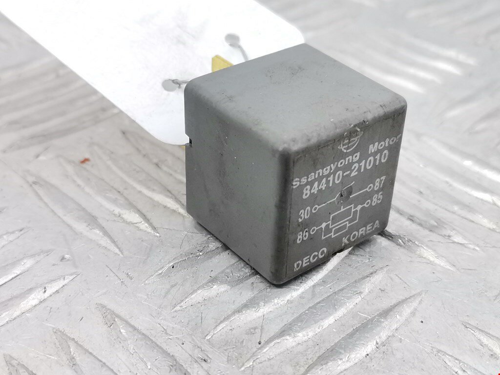 Реле Volkswagen Golf 3 8441021010 арт. 2074683